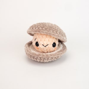 PATTERN: Low Sew Plush Cecil the Clam Pattern - Amigurumi Super Bulky ...
