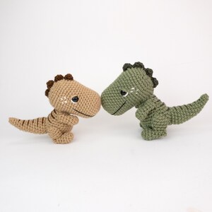 PATTERN: Viktor the Velociraptor - Crochet Raptor Pattern - Amigurumi ...