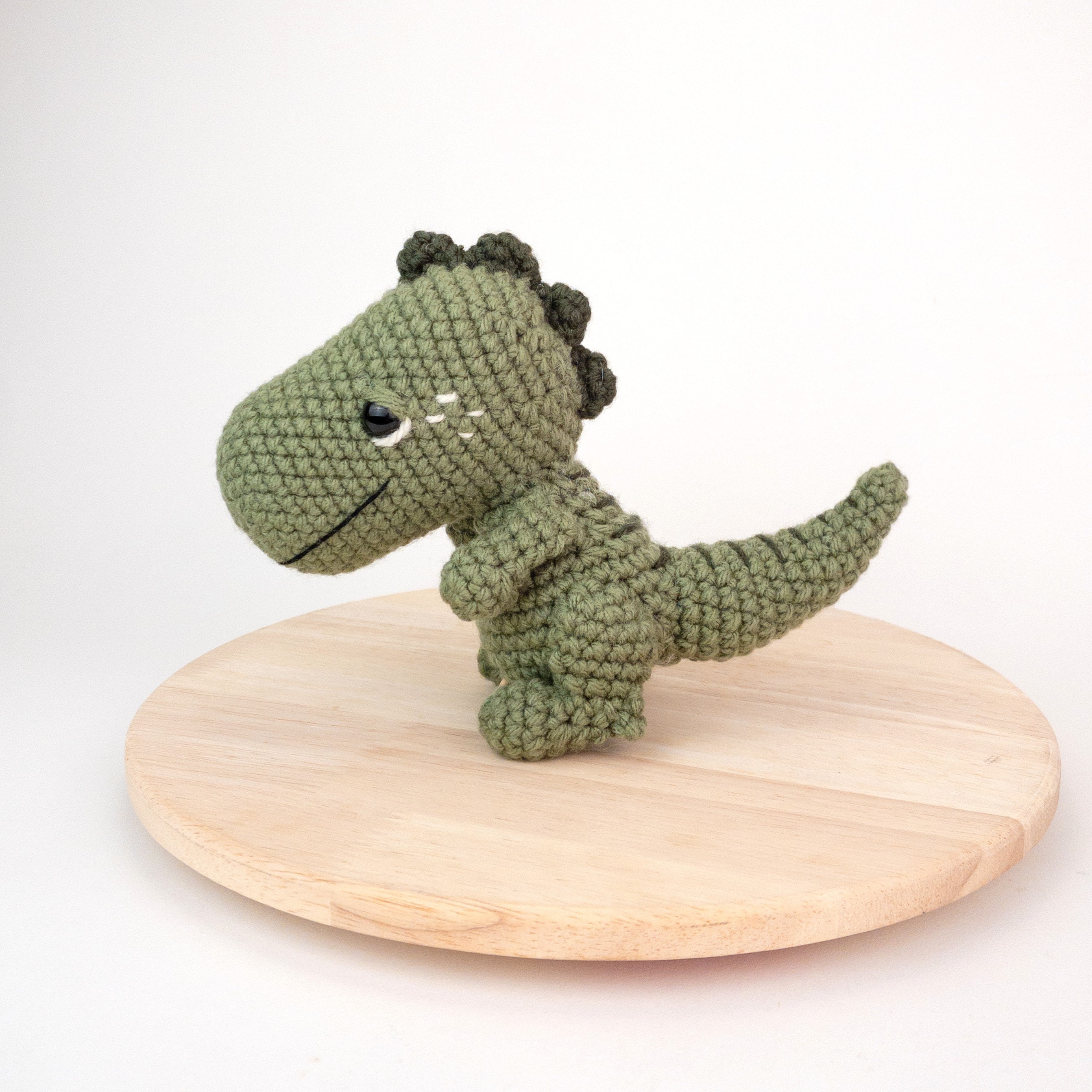 PATTERN: Viktor the Velociraptor Crochet Raptor Pattern - Etsy
