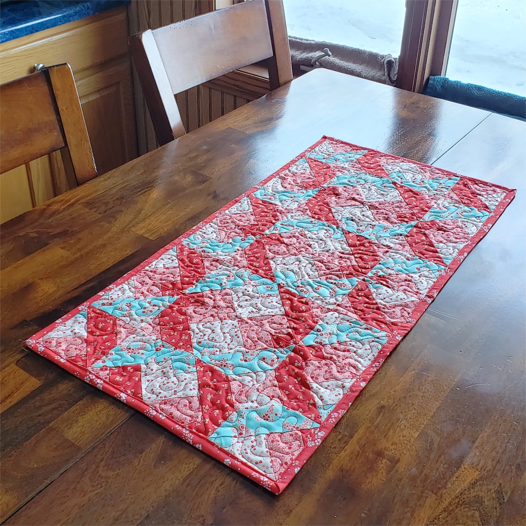 Hidden Wells Table Runner PDF - Etsy