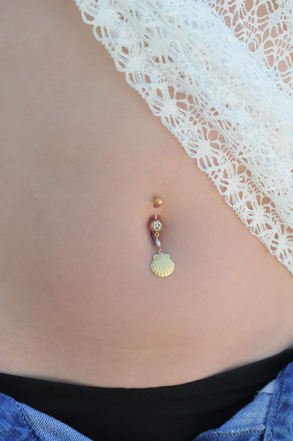 14K Goldfilled Seashell & Pearl Swarovski Bead Belly Button Piercing ...