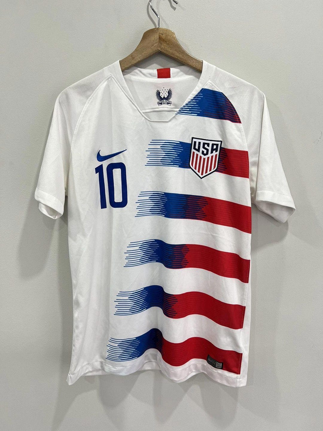 Nike Pulsic Soccer Jersey Football USA - Etsy