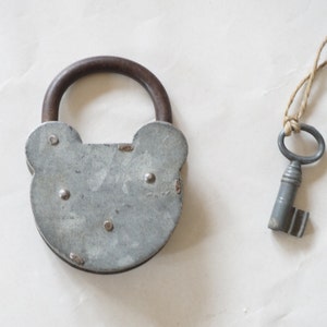 Vintage Steel Lock With Its Original Key, 1930s - Etsy