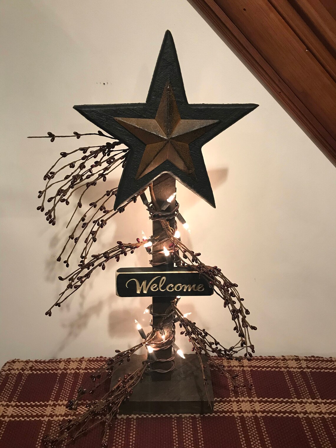 Wood Star Lighted Pip Berries Tabletop Decor Stand, Primitive Metal ...