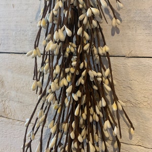 Berry Garland Pip Berries Cream Berries Farmhouse Decor Primitive Berry ...
