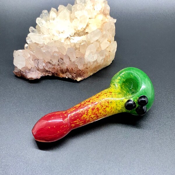Rasta Pipe - Etsy