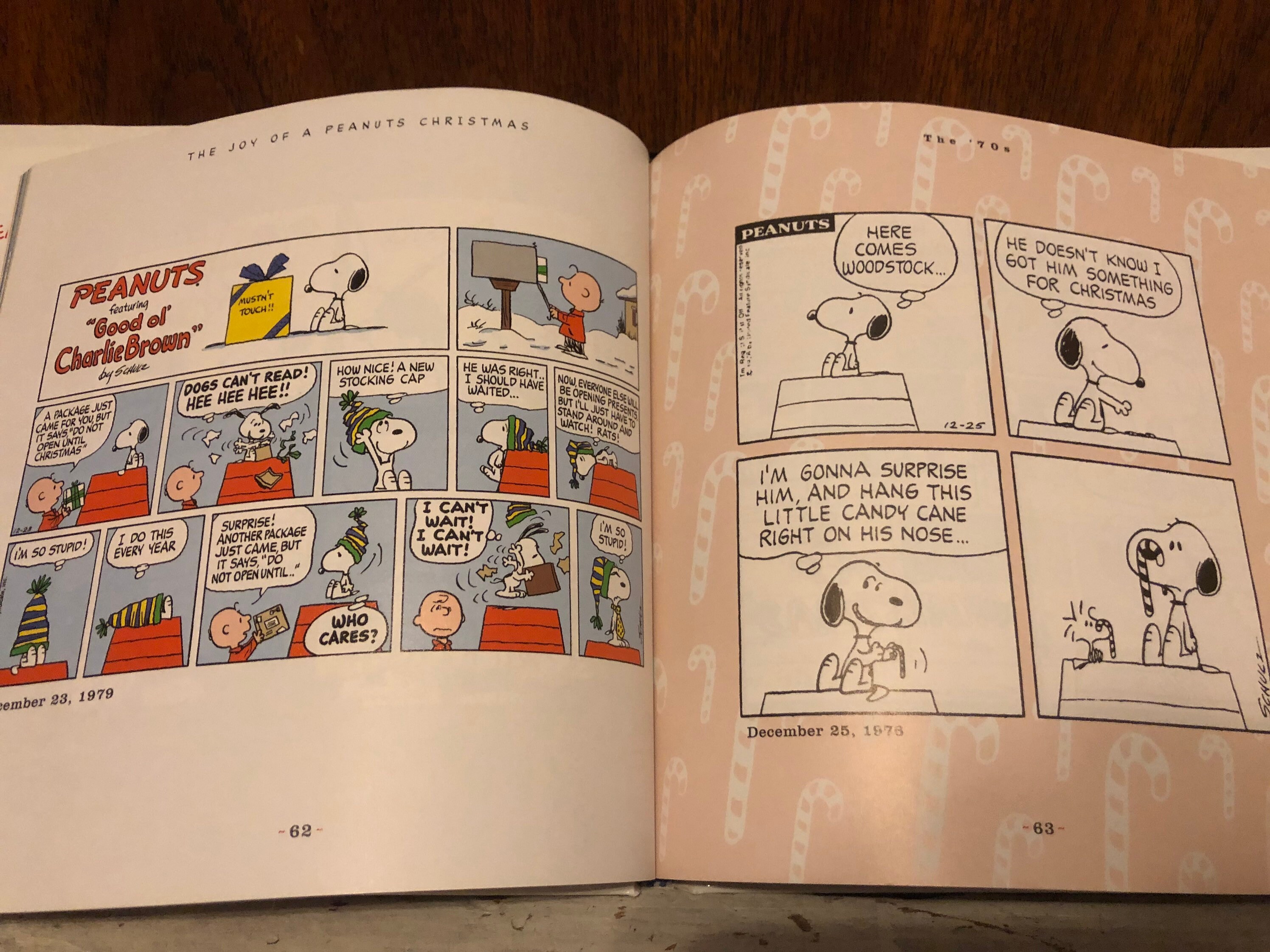 Two Charlie Brown Peanuts Christmas Books the Joy of A Peanuts ...