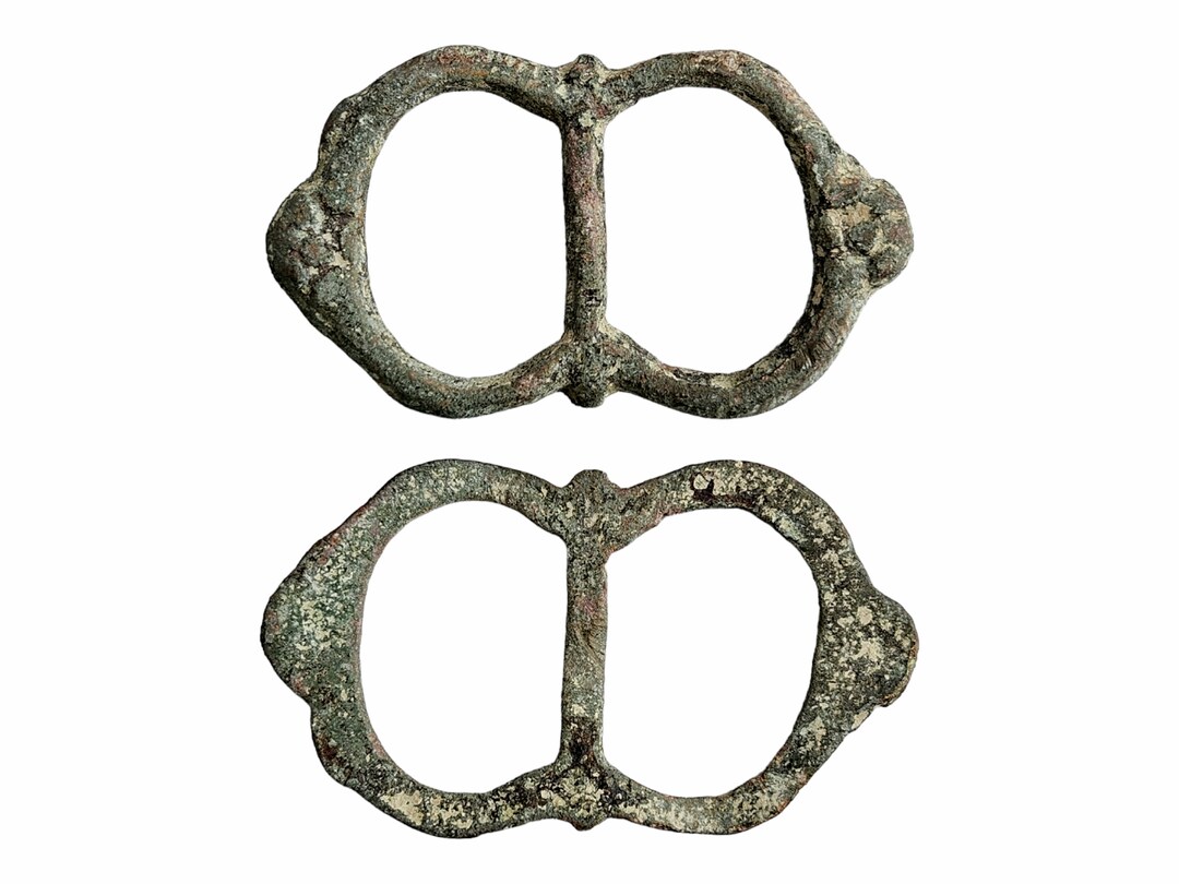 Copper Alloy Tudor Spectacle Buckle With Rose Terminals Circa 16th ...