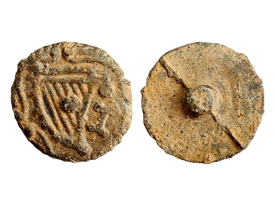 Scarce Lead Uniform Button Depicting a Harp Circa 17th Century AD ...