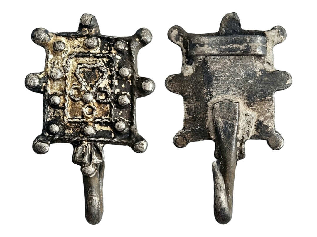 Silver-gilt Tudor Dress Fastener Circa 16th Century AD, Metal Detecting ...