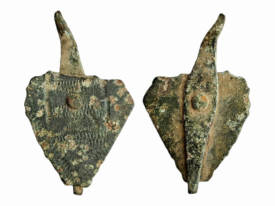 Copper Alloy Medieval-tudor Double-hooked Fastener Circa 15th-16th ...