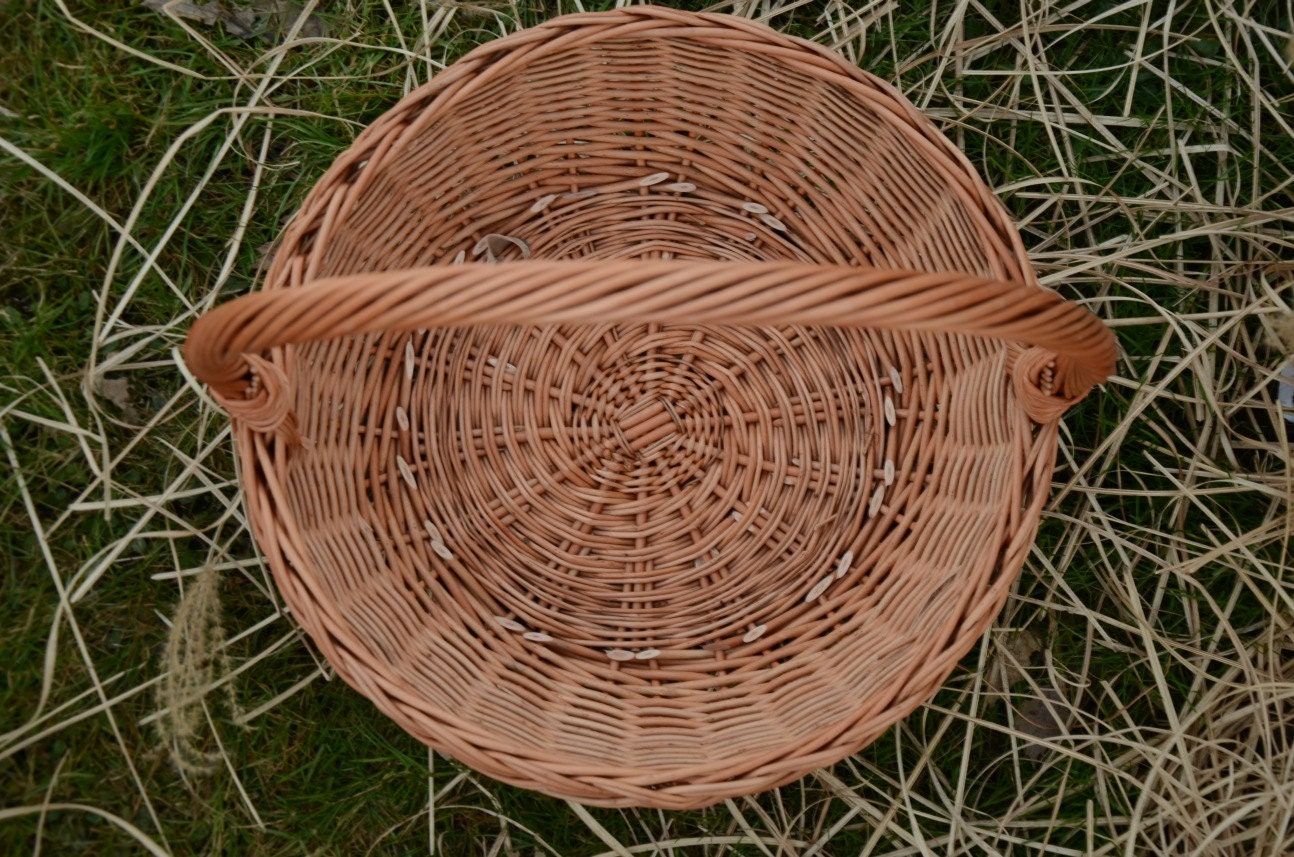 Big Wicker Wedding Basket Round Basket Shallow Handled - Etsy