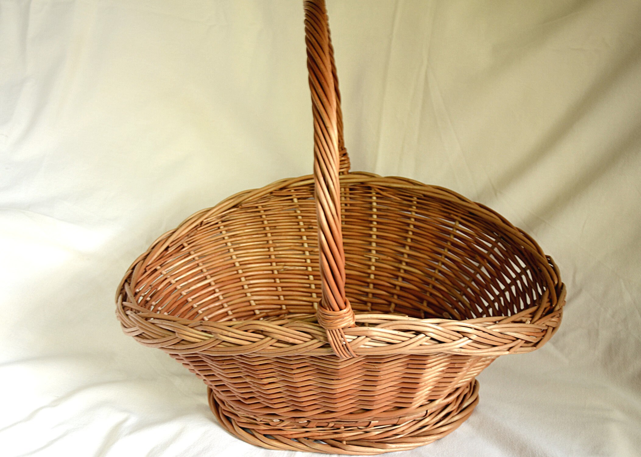 Oval Wicker Basket Elegant Flower Basket Wedding Basket | Etsy