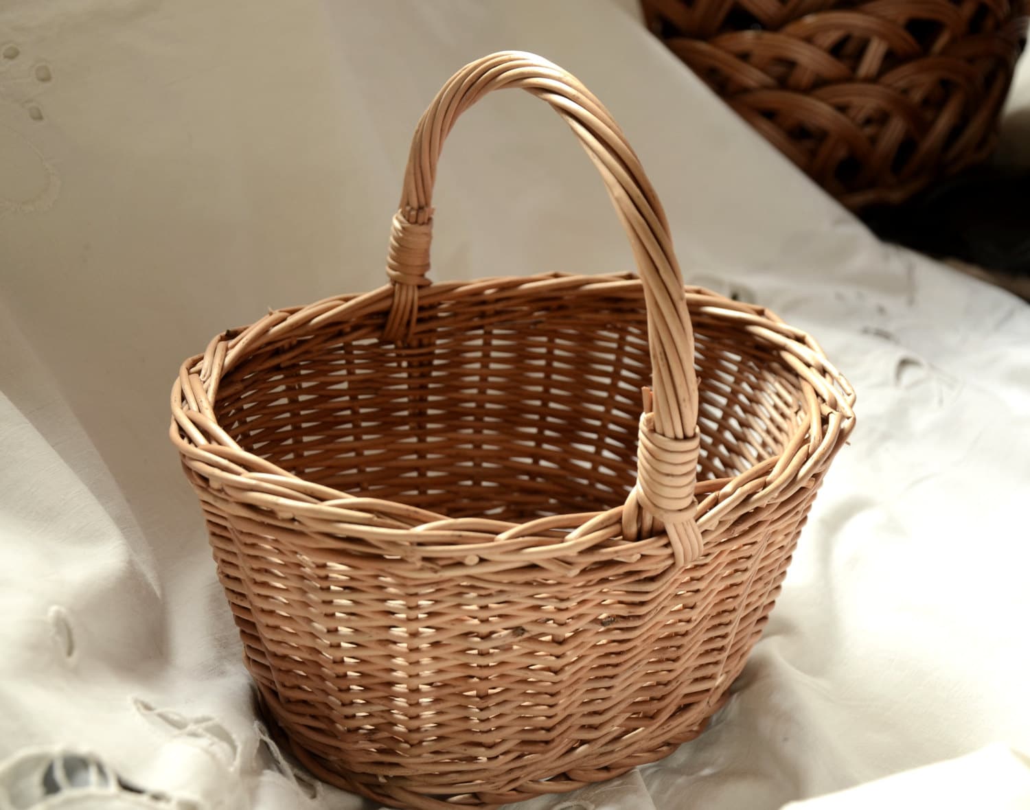 Small Wicker Basket Kids Size Basket Flower Girl Basket - Etsy