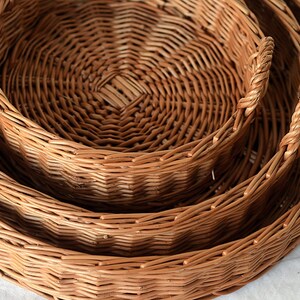 Round Tray, Round Basket Tray, Round Wicker Tray, Handled Basket Tray ...