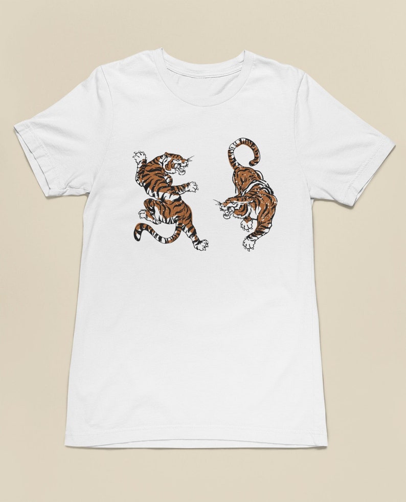 Vintage Tiger Shirt | Tiger Graphic Shirt | Cincinnati Football Shirt ...