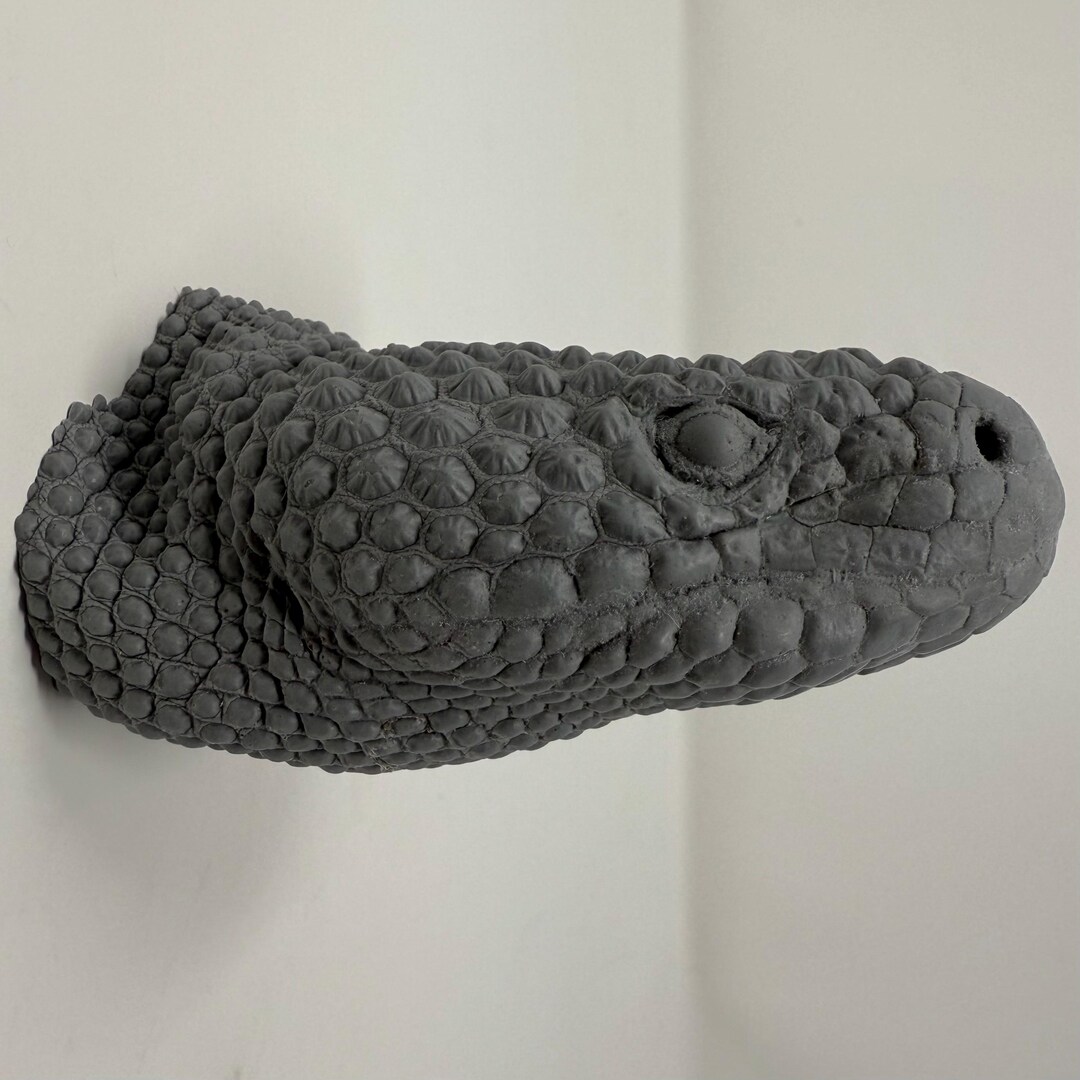 Beaded Lizard Deathcast Replica - Etsy