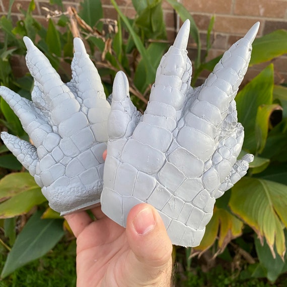 Alligator replica feet set | Etsy