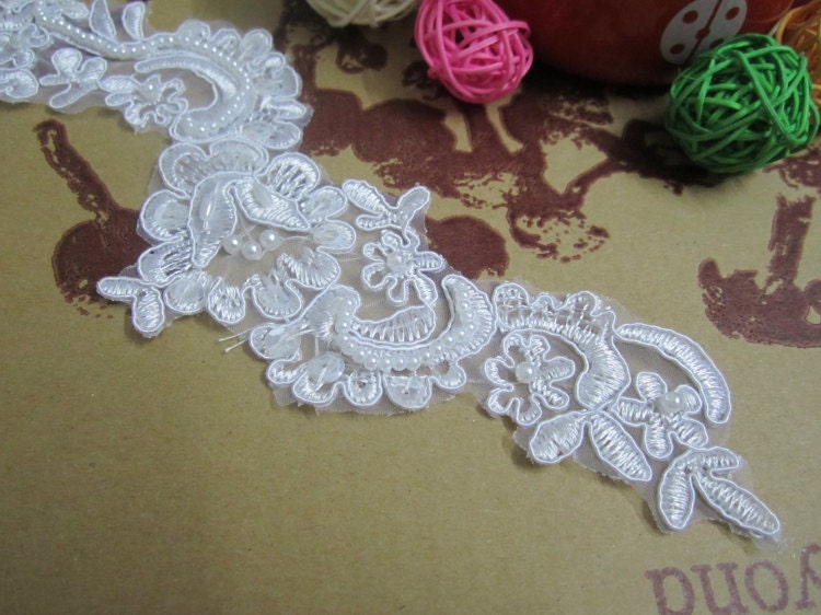 A Pair of Beaded Lace Applique, DIY Lace Accessories, Wedding ...