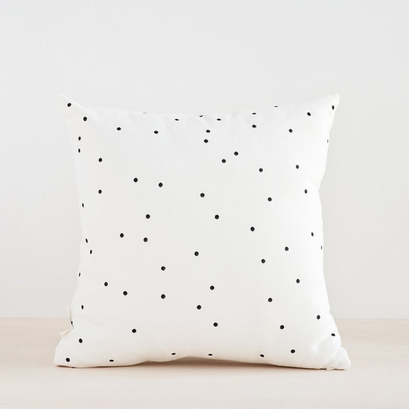 Minimalist Pillow - Etsy
