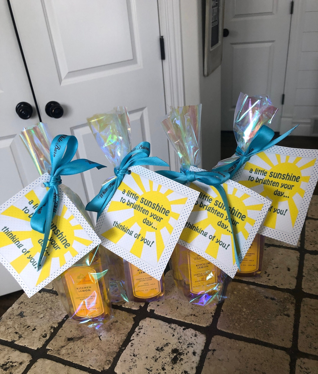 Printable SUNSHINE Gift Tag / a Little Sunshine to Brighten Your Day ...