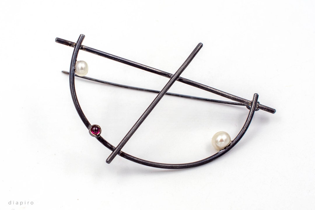 Minimal Silver Brooch, Garnet and Pearls, Artisan Geometric Pin, Dainty ...