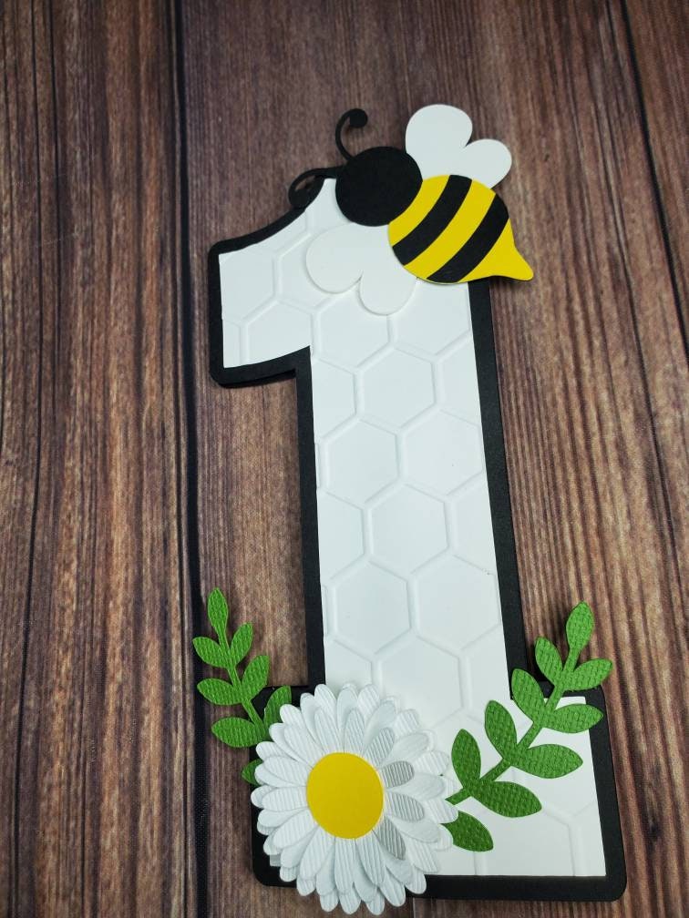 Bee cake topper/ Bumble bee topper/ 1st bee day/ 1st birthday/ | Etsy