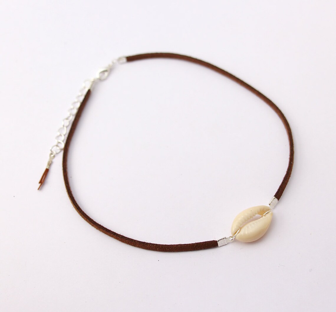 Brown Leather and Cowrie Shell Necklace Leather Lace - Etsy