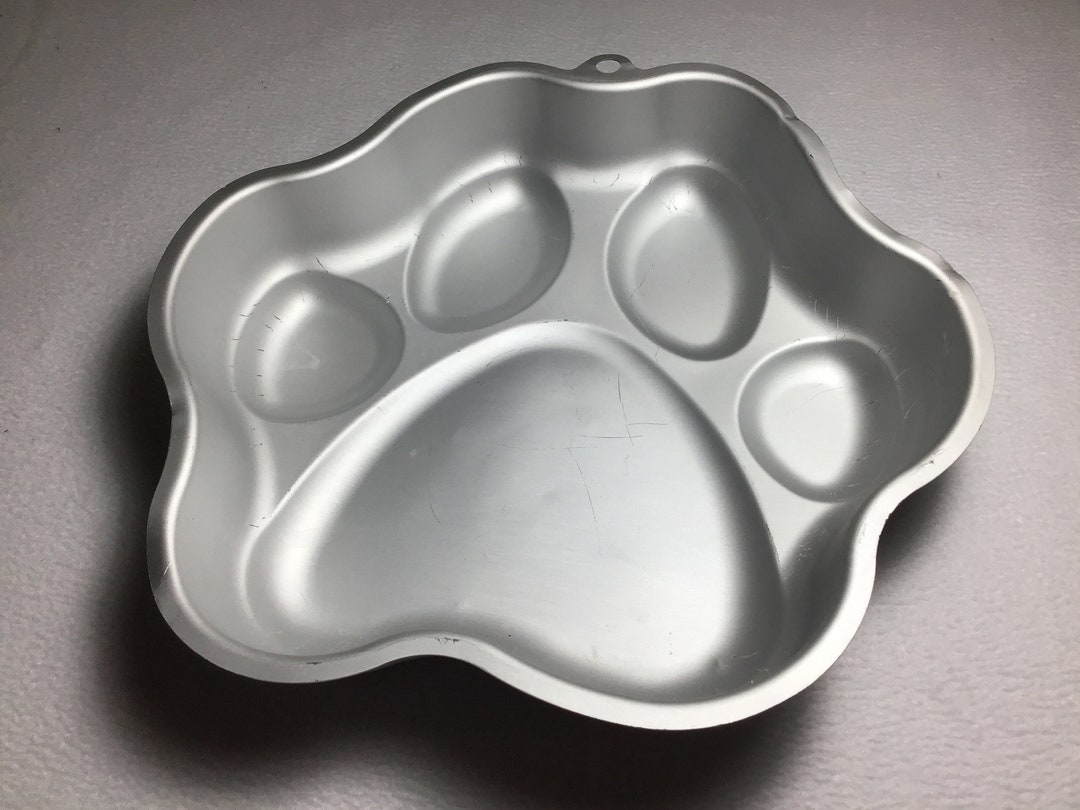 Wilton Paw Print Cake Pan 0252 - Etsy