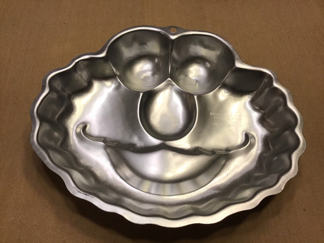 Wilton Sesame Street Elmo Cake Pan 2002 - Etsy