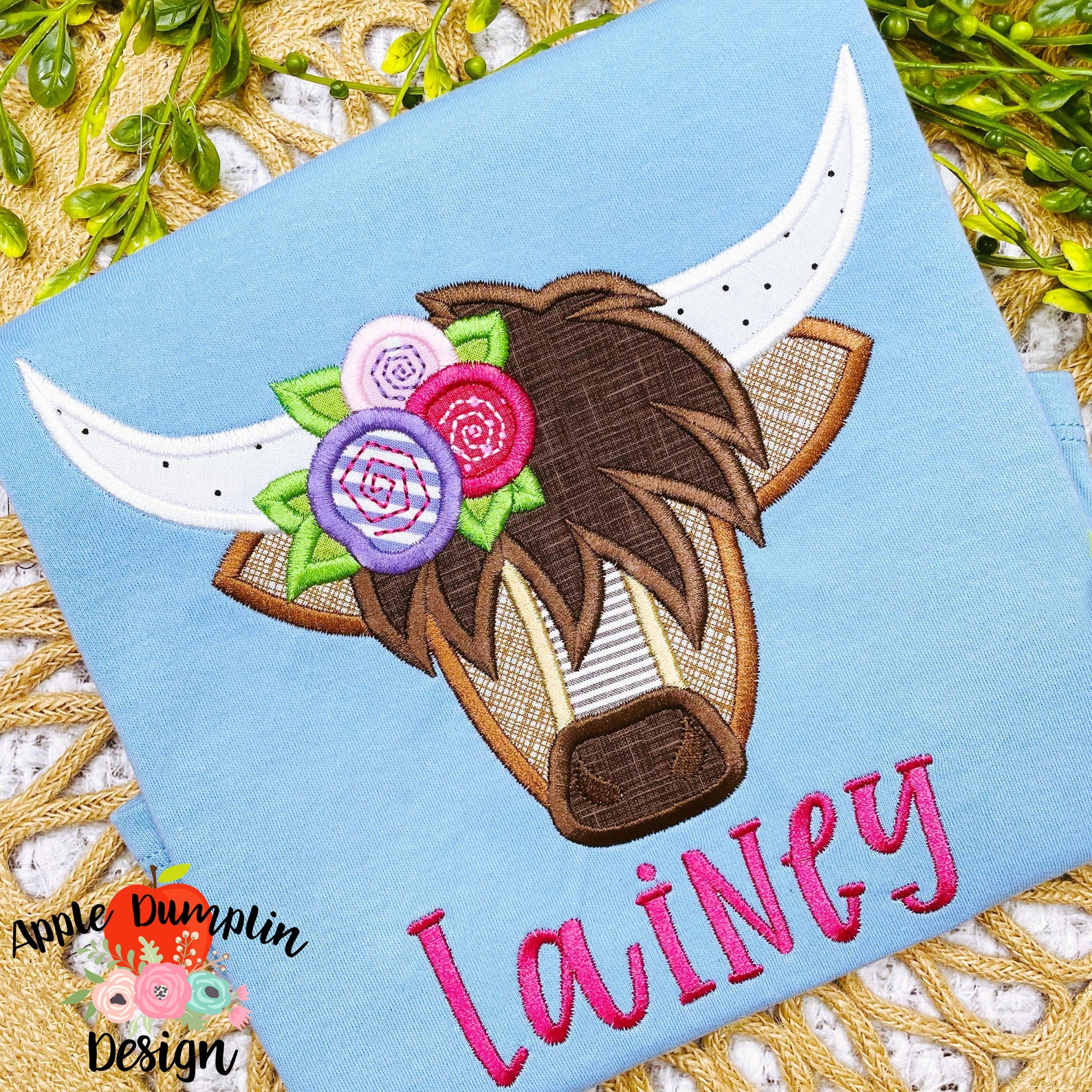 Highland Cow With Flowers, Satin Stitch Applique, Applique Design, Farm ...