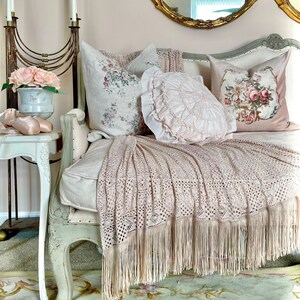 Blush Pink Round Ruffle Pillow Cover, 16” Circle Cushion, Shabby ...