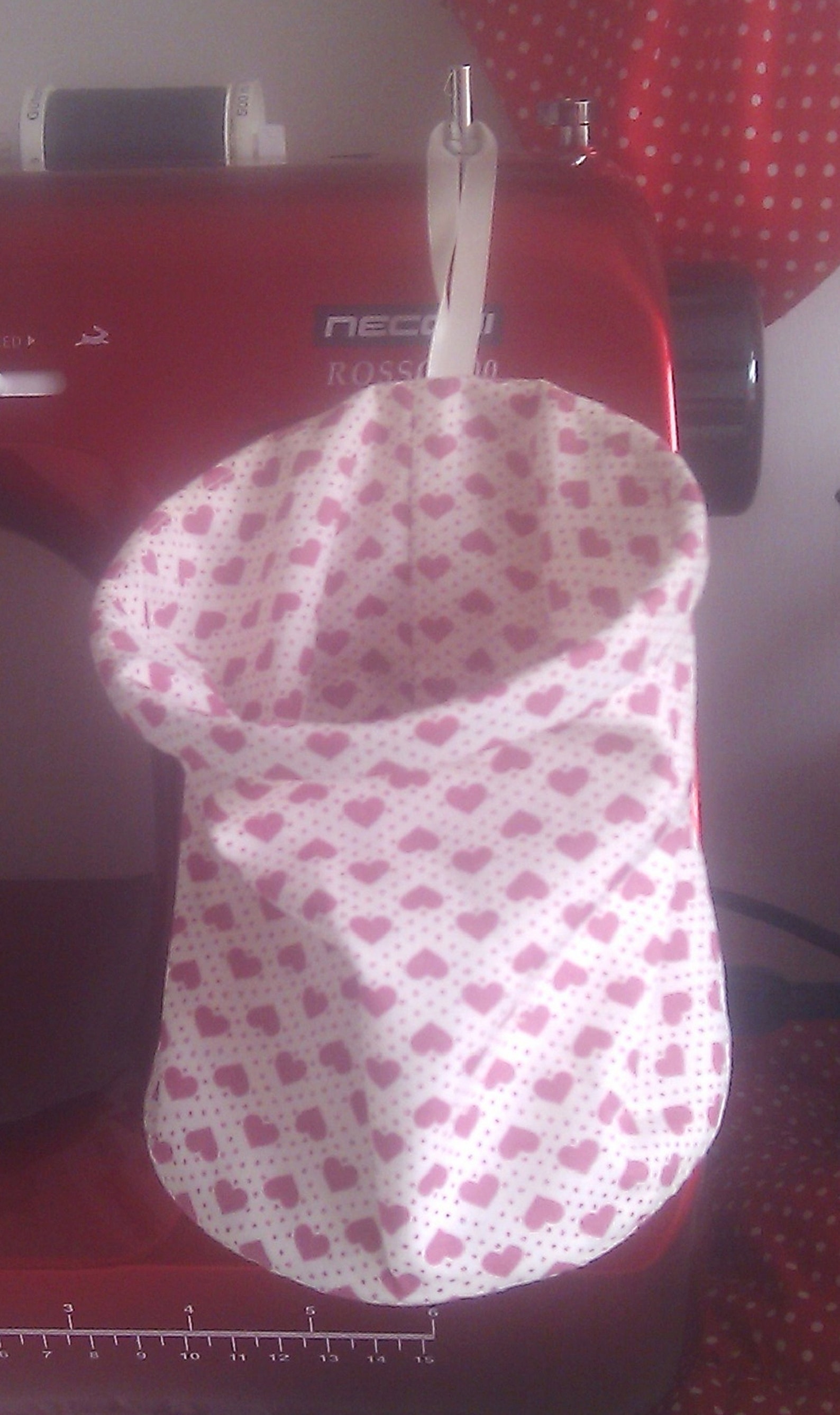 Heart Theme Thread Catchers, Sewing Gift, Pop-up Thread Catcher, Sewing Aide, Seamstress Gift ...