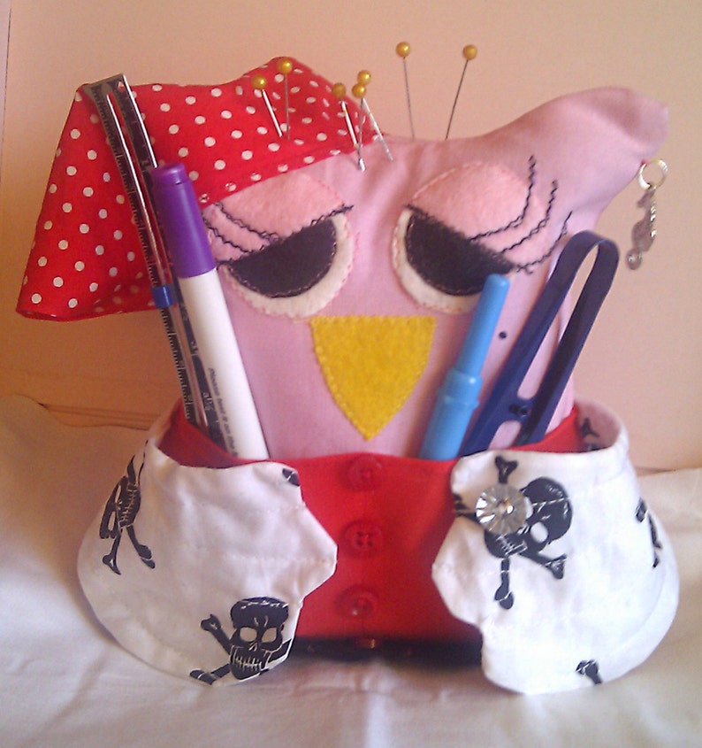 Novelty Desk Tidy/tool Tidy, Quirky Owl Desk Holder, Novelty Pirate ...
