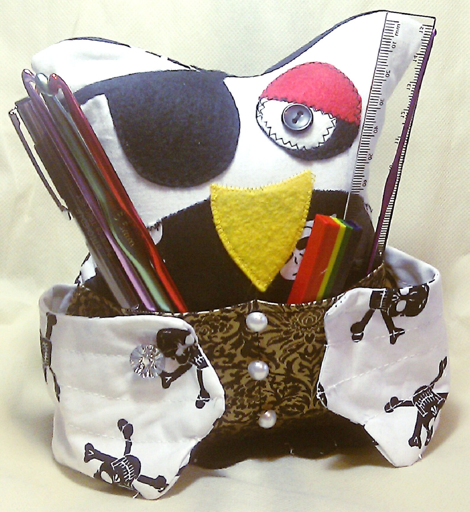 Novelty Desk Tidy/tool Tidy, Quirky Owl Desk Holder, Novelty Pirate ...
