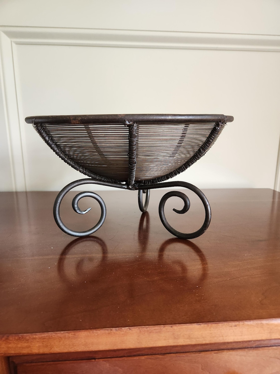 Black Metal Wire Basket, Large Centerpiece Fruit, 3 Wrought Iron Curled ...