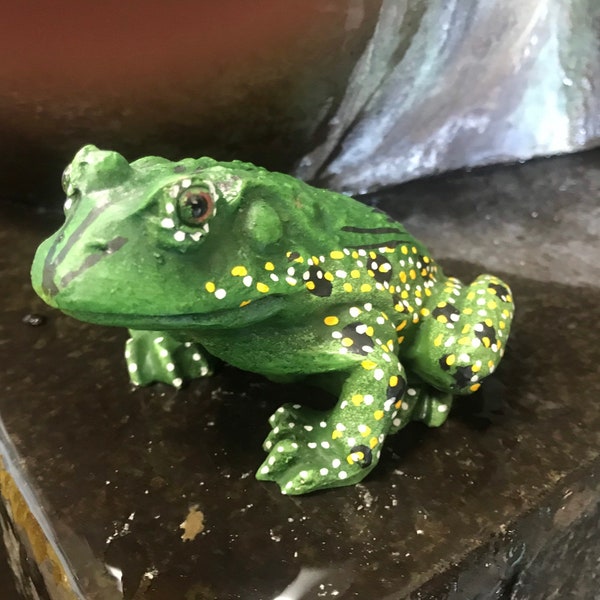 Outdoor Garden Frogs - Etsy