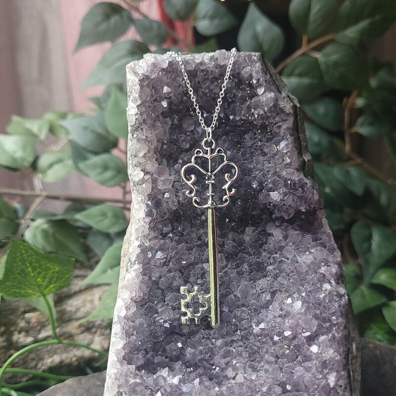 Skeleton Keys Dragon - Etsy