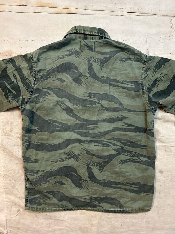 Vintage 1970s Ranger Tiger Stripe Camo Hunting Shirt … - Gem