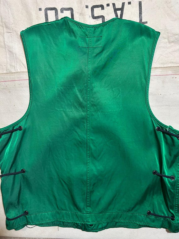 Vintage 1968 USN Identification Flight Deck Vest Gree… - Gem