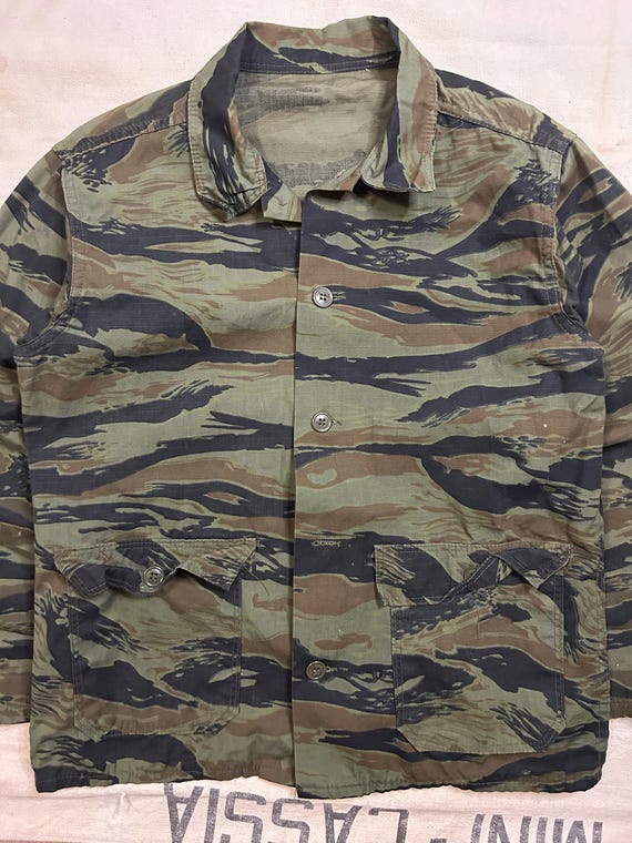 Vintage 1970s-80s Tiger Stripe Camo Hunting Shirt Men… - Gem