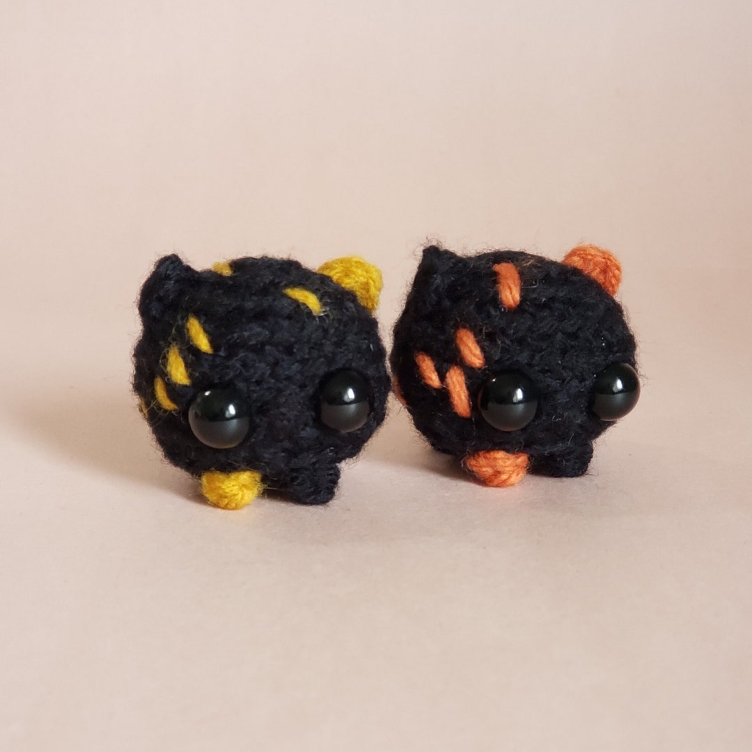 Cute Cat Desk Toy Custom Crochet Tortie Plush Stuffed Animal Cat Pocket ...