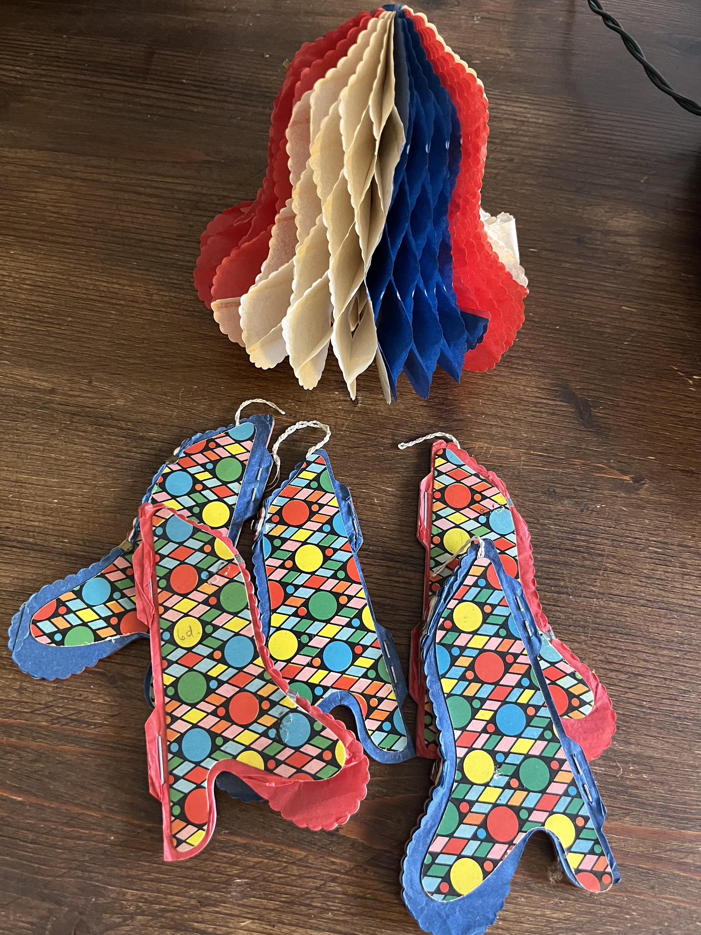 Mid Century Vintage Paper Bell Decorations - Etsy