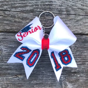 Custom Senior Keychain for Graduation - Etsy