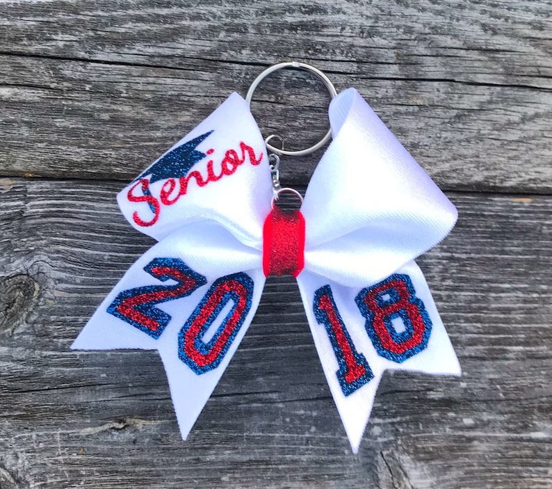 Custom Senior Keychain for Graduation | Etsy