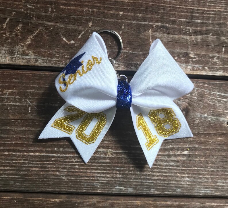 Custom Senior Keychain for Graduation | Etsy