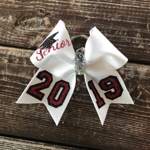 Custom Senior Keychain for Graduation - Etsy