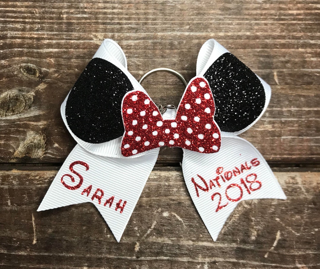 Minnie Mouse Bow Keychain With Name - Etsy