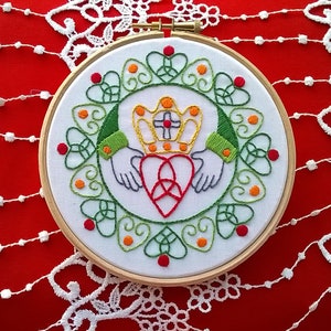 Embroidery Pattern Pdf - Irish Claddagh - Beginner Needlepoint Design ...