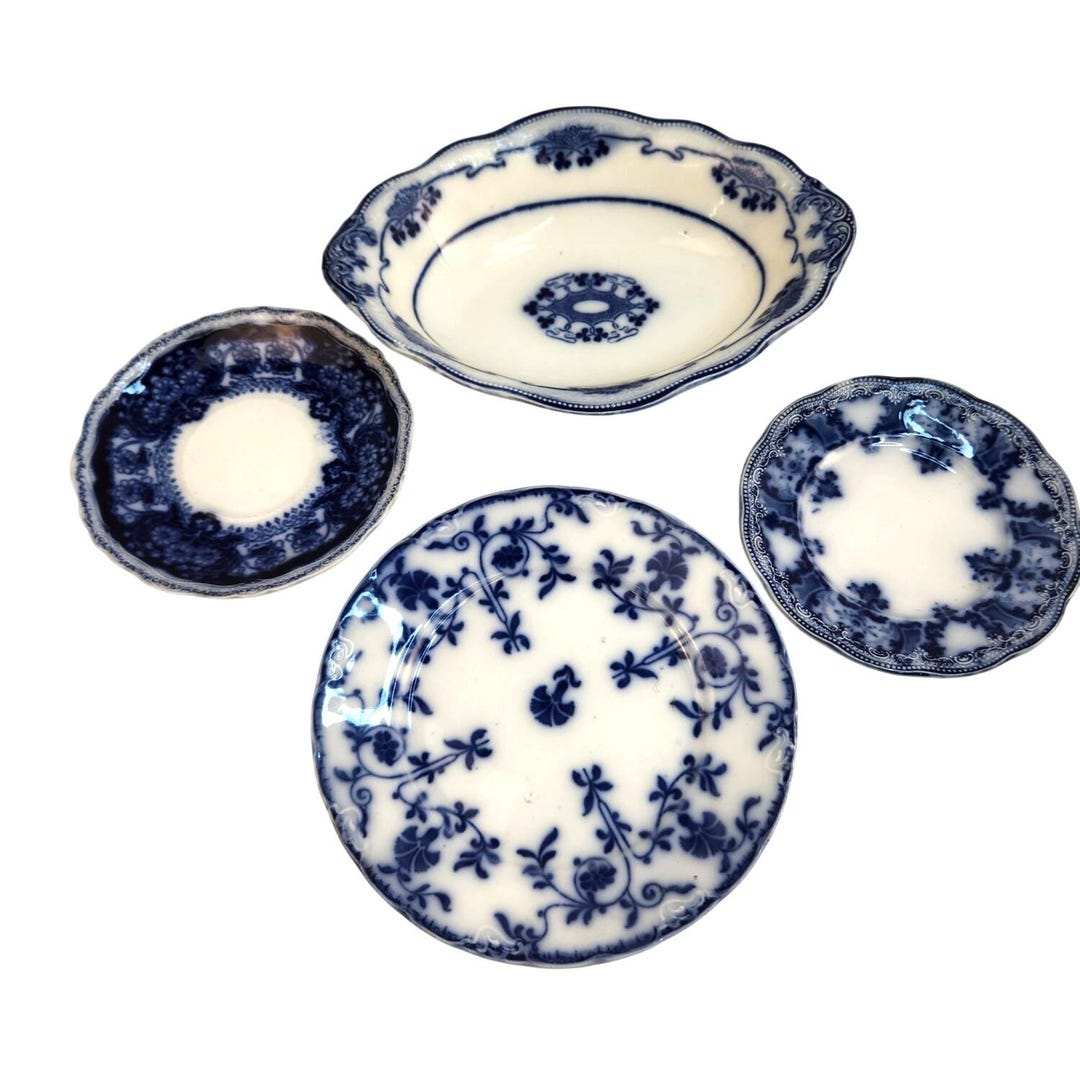 Antique Flow Blue Porcelain Dish Set of 4 With Floral Patterns Fair ...